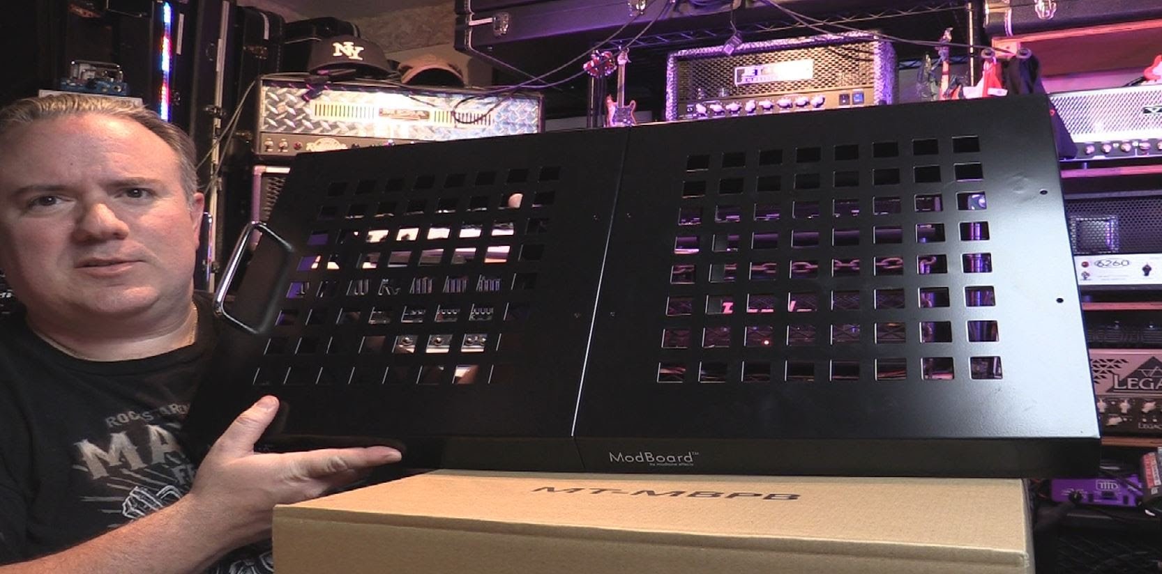 Expandable ModBoard PedalBoard : Unboxing & Build : by ModTone Effects ...